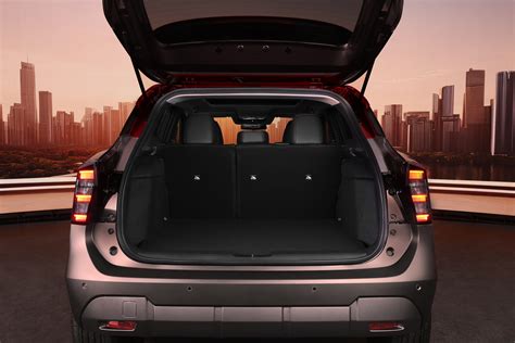View Interior Photos Of The 2025 Nissan Kicks