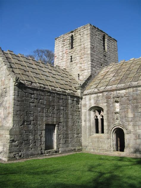 Dunglass Collegiate Church © M J Richardson Geograph Britain And Ireland