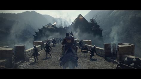 King Arthur Legend Of The Sword Vortigern Featurette Youtube