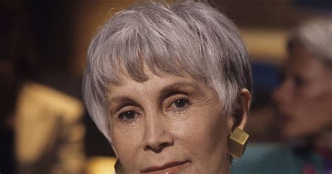 Madame Clause Née Fernande Grudet Sur Le Plateau De Lémission Ex Libris Le 14 Juin 1994 à