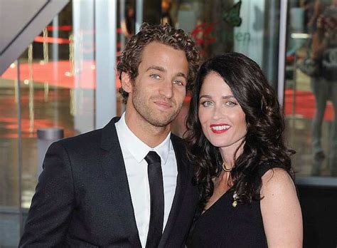 Nicky Marmet Robin Tunney Partner Hintergrund Karriere Vermögen