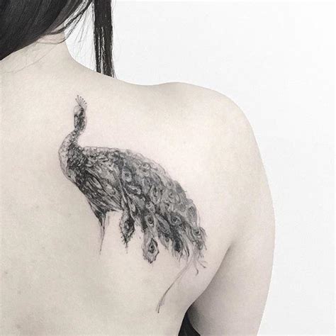 65 Tatuajes Del Pavo Real Significado Y Diseños Populares