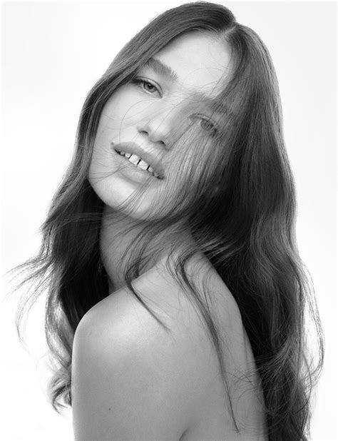 Emmi Freeman Premier Model Management