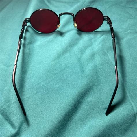 Black And Red Circular Lense Sunglassesno Case Depop