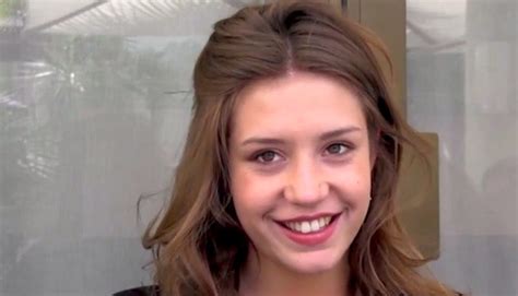 Adele Exarchopoulos Wins Best Actress Award