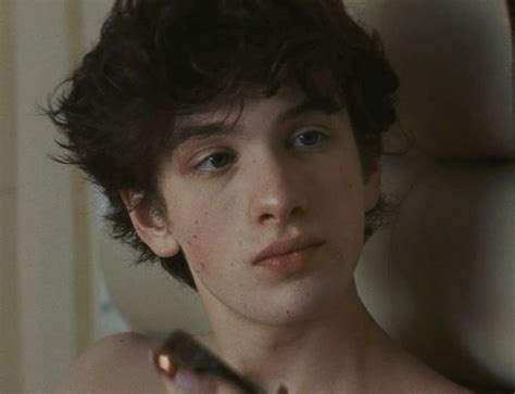 Mark Eydelshteyn In ‘anora Rostros Chicos Famosos Retratos