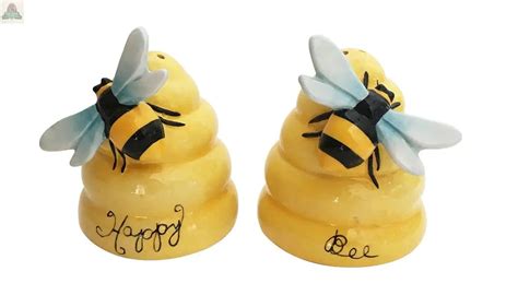 Happy Bee Salt And Pepper Set Pink Platypus Emporium