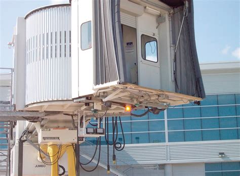 Automatic Passenger Boarding Bridge From Thyssenkrupp Airport Systems Aviation Pros