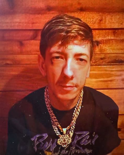 Ky Ky Cody Taylor 30 Needs Meds Seen About Seven Miles Southwest