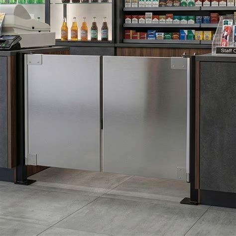 Commercial Swinging Doors And Traffic Doors Restaurant Kitchen Doors