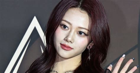 클라씨 지민 매혹美 가득하게 포토엔hd