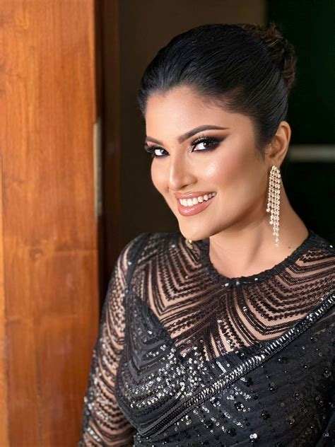 Salon Suranga Salon Suranga Added A New Photo