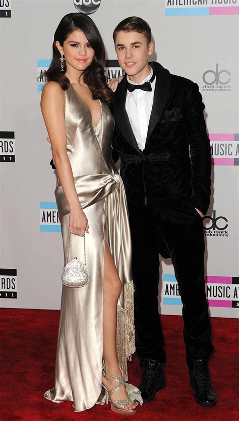 Justin Bieber Selena Gomez 2009