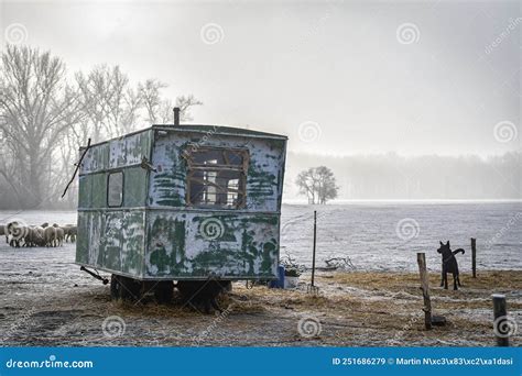 The Shepherd`s Caravan In Winter In The Frost Stock Image Image Of Mushrooms Graze 251686279