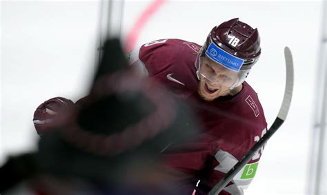 Rodrigo Ābols Kad Runāju Krieviski Bobrovskis Uz Mani Skatījās Ar Lielām Acīm Hokejs Tvnet