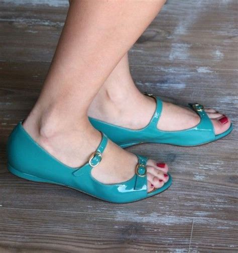 Chie Mihara Official Site Spring Summer Collection 2020 Comfortable Shoes Shoes Pretty Shoes