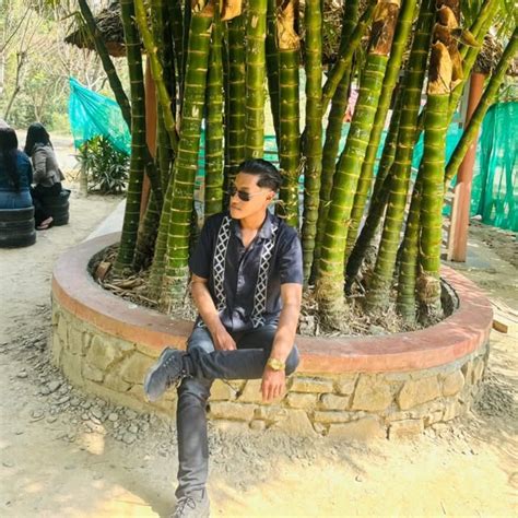 Khuman🖤🖤 Gjit • Threads Say More