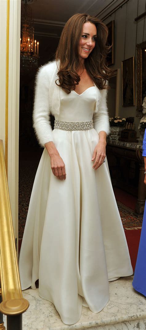 Duchess Of Cambridge Wedding Dress 60 Photos