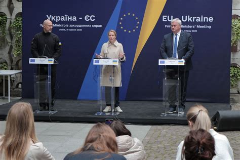 European Ministers Approve Special Tribunal To Prosecute Russias