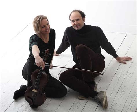 Musica Emozionante Con La Voce Di Danusha Waskiewicz E Il Pianoforte Di Andrea Rebaudengo