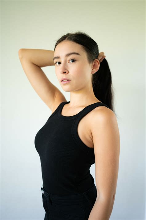 Laura Dep Amaze Models