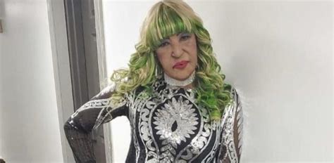 Picoteando El Espectaculo Fefita La Grande Después De La Caída En Un Aeropuerto Un Estrellón