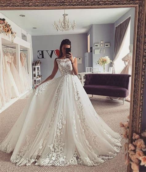 Pin By Algareh Only On Weeding Dresses Fancy Wedding Dresses Satin