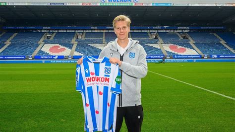 Sc Heerenveen Legt Middenvelder Marcus Linday Vast Omrop Fryslân