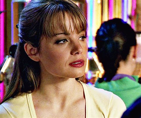 Erica Durance Lois Lane 