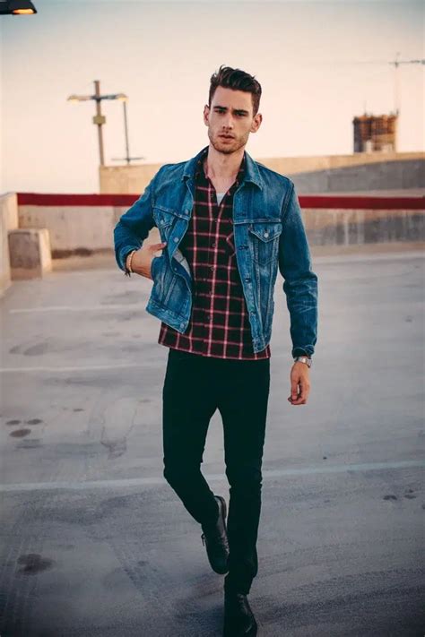 58 Best Flannel Shirt Outfits For Men And Styling Tips