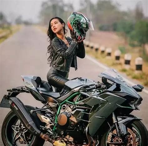 写真 Kawasaki Ninja Moto Kawasaki Kawasaki H2r Motos Vespa Moped Motard Sexy Chicks On Bikes