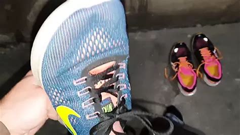 Addidas和converse，鞋内射精 Xhamster