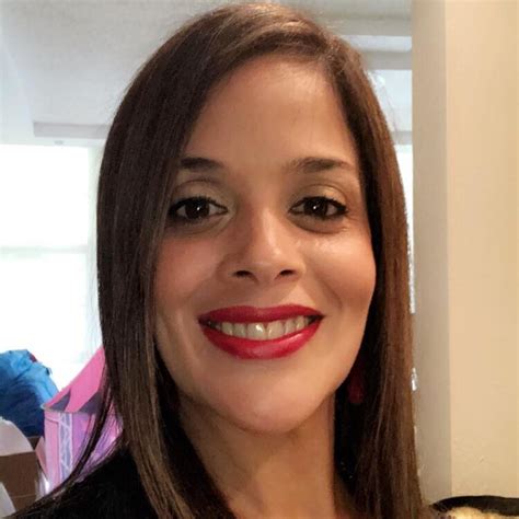 Iris Mirandas Instagram Twitter And Facebook On Idcrawl