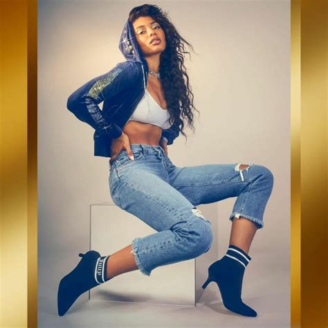 Danielle Herrington Juicy Couture” Bootymotiontv