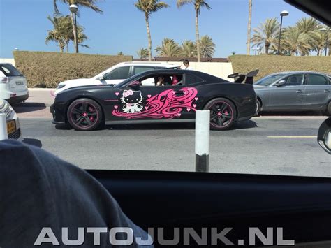 Chevrolet Camaro Zl 1 Hello Kitty Gespot Op Autoblognl