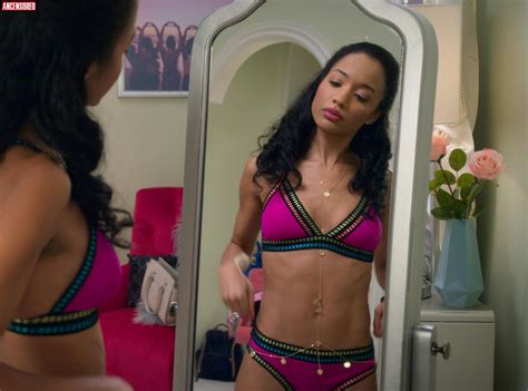 Erinn Westbrook Nude Pics Page 1