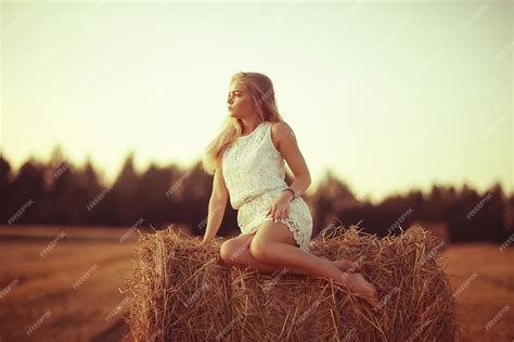 Premium Photo Beautiful Model Posing Outdoor Nature Adult Girl