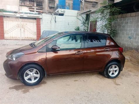 Toyota Vitz Spider 1 0 Cars 1108107057