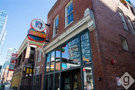 A Look Inside Teddys Tavern Nashville Guru