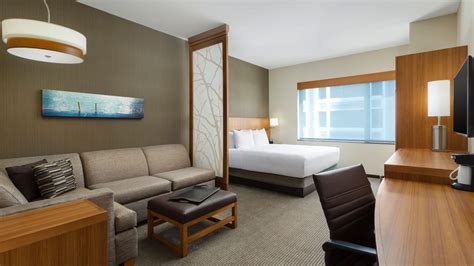 Upscale Hotel In The Heart Of Downtown Chicago I Hyatt Place Chicago