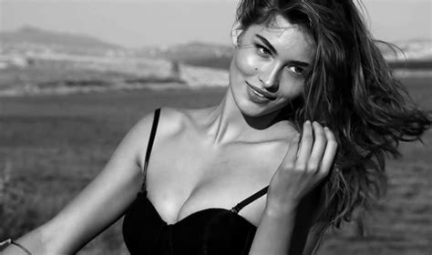 Model  Hunts