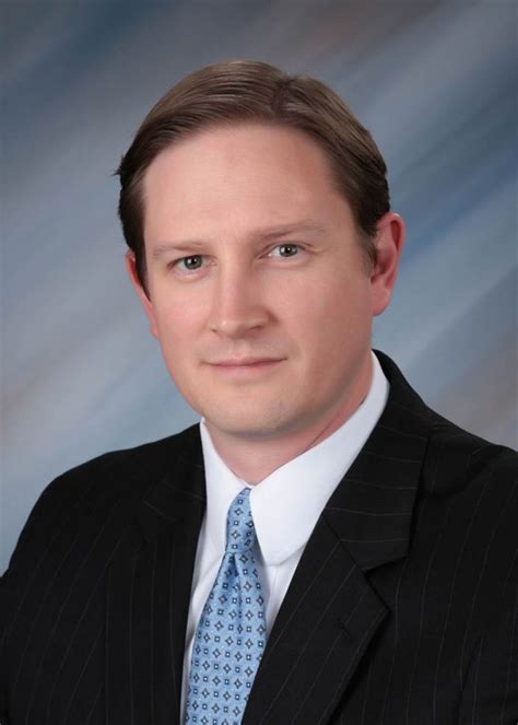 Pictures Of Aaron Hendry