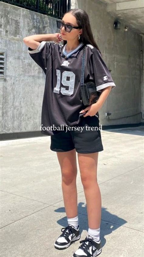 How To Style Football Jerseys ⚽️ Football Jersey Putfit Oversized