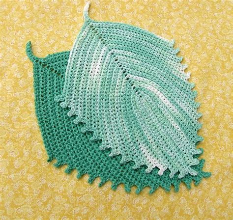 Ravelry Irish Leaf Decorative Potholder Pattern By Elizabeth Ann White