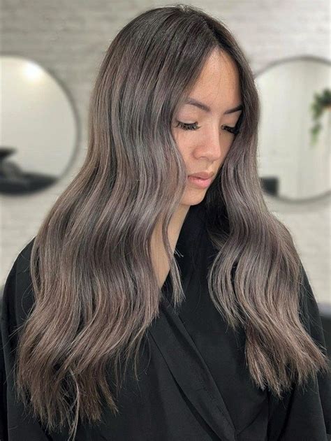 50 Highlights For Gray Hair That Pros Swear By Hair Adviser Gray