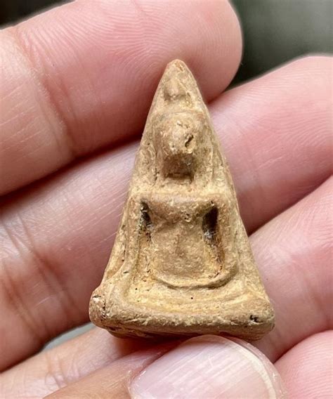 พระนางพญา Ennxo