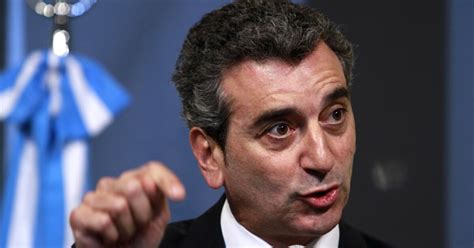 La Réplica De Randazzo No Me Ponen A Mí De Rodillas Ponen De