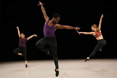 Popular Types Of Dance Classes You Can Try Out