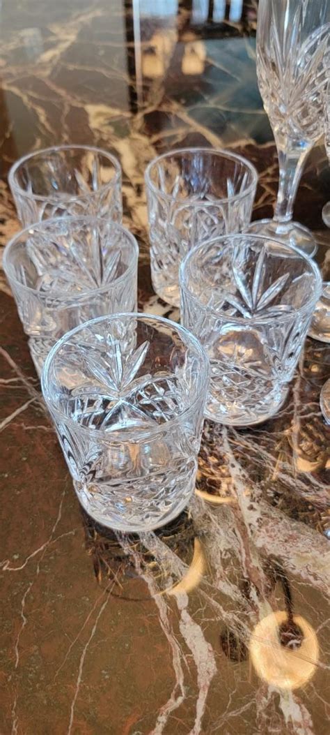 D 11 Godinger Crystal Stemware