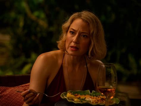 A Steamy Kiss Between Daphne And Velma Was Cut From Scooby Doo Them